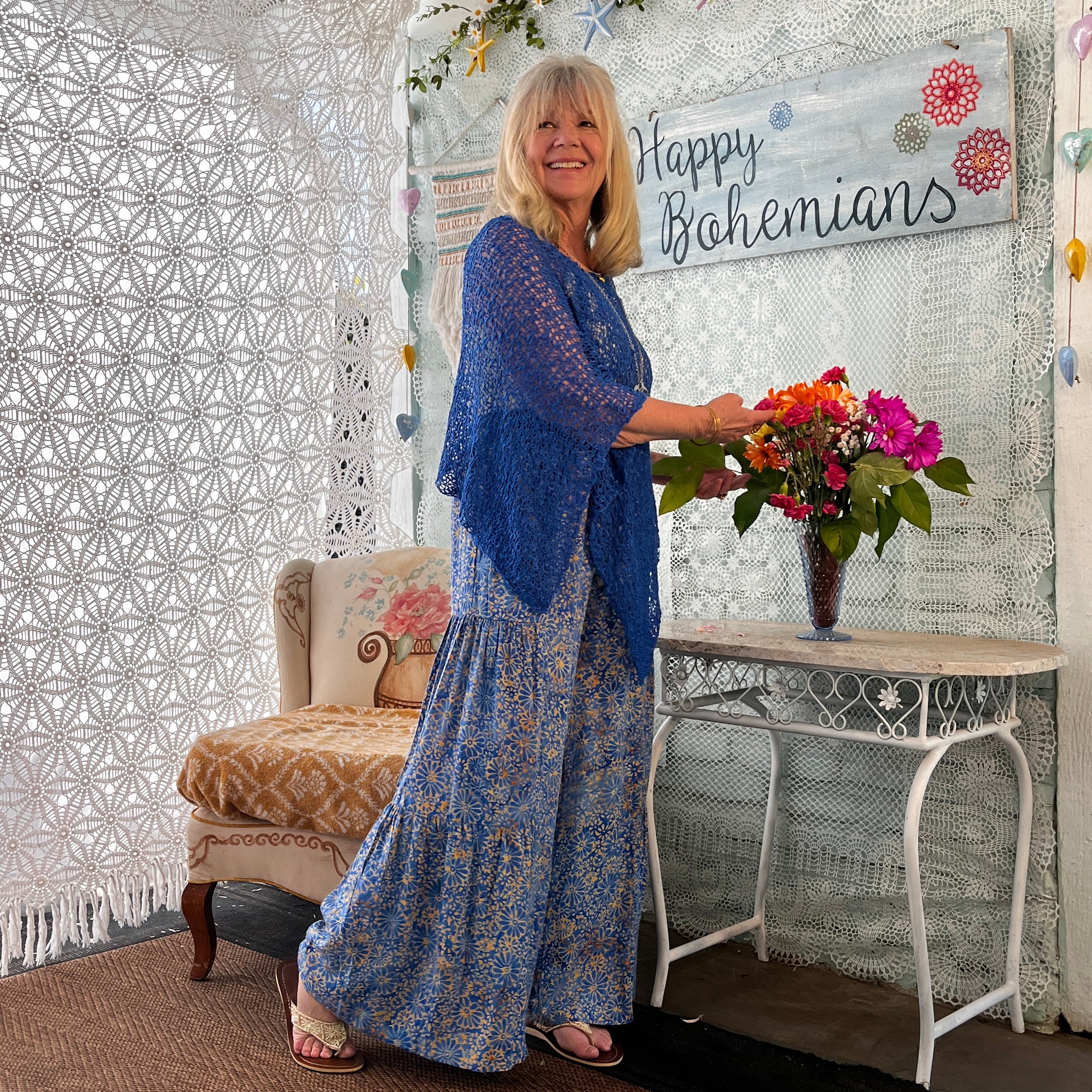 Royal Daisy – Happy Bohemians